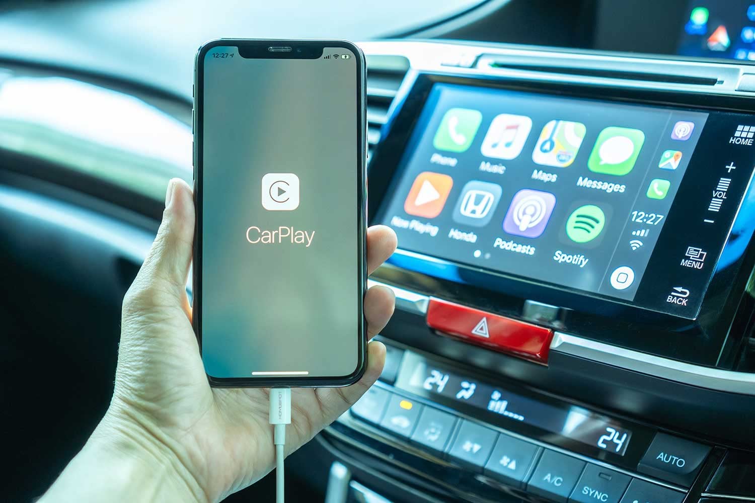 HomeSpot Short Lightning Cable, 2ft [Apple MFi Certified], USB C to Lightning iPhone Cable, Power Delivery Charging for iPhone 13 12 Pro Max 11 SE XR, AirPods, MacBook, iPad Air Mini | White 1 Pack