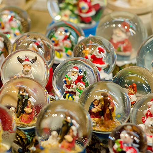 8 Pieces 2.7 Inch/69mm Plastic Snow Globe Clear Plastic Water Globe Fillable Snow Globe with Screw Off Cap for DIY Crafts Christmas Home Decoration