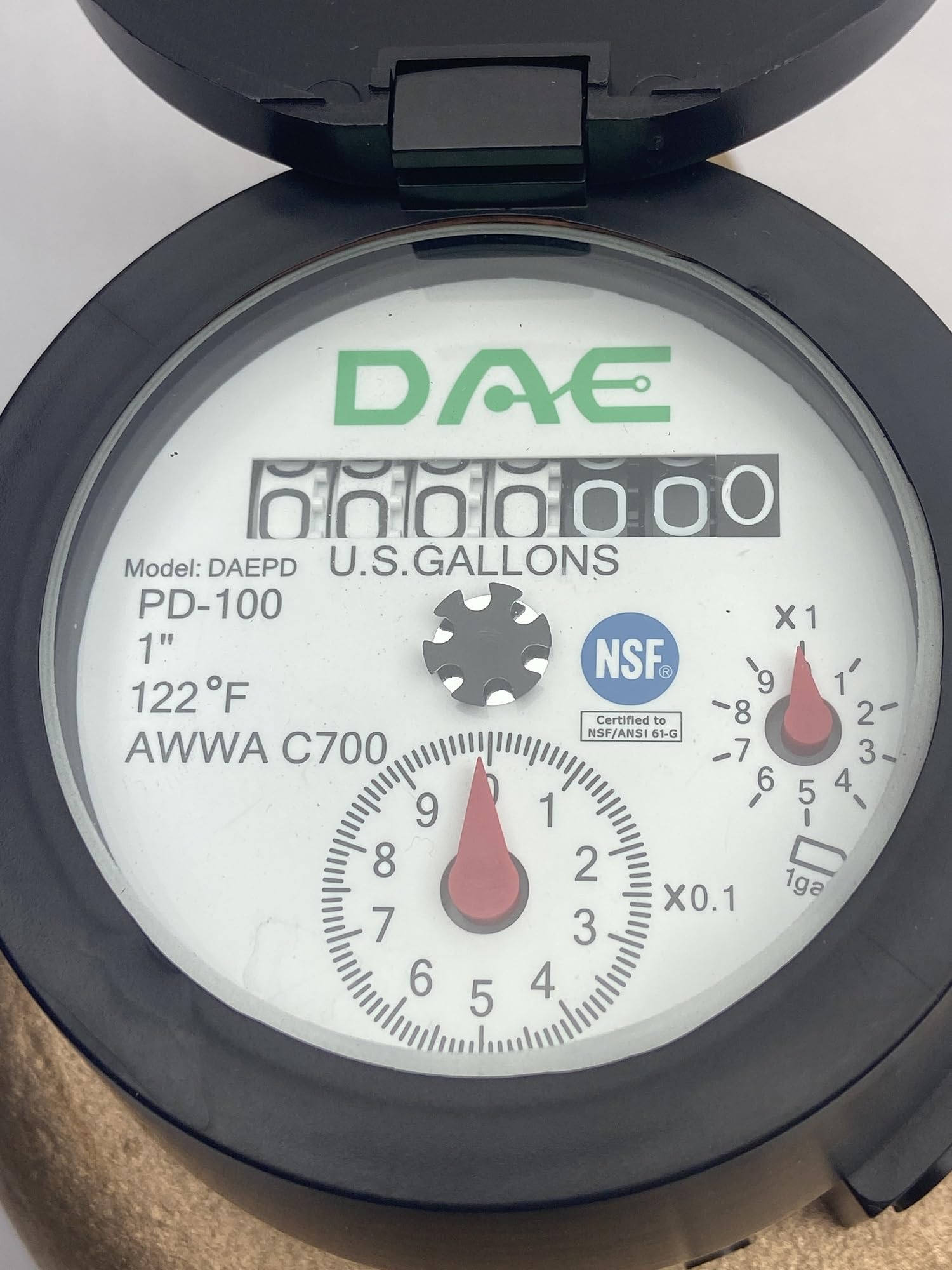 DAE PD-100 1" Non Lead NSF61, IP68 Positive Displacement Water Meter, 1" NPT Couplings, Pulse Output, Gallon