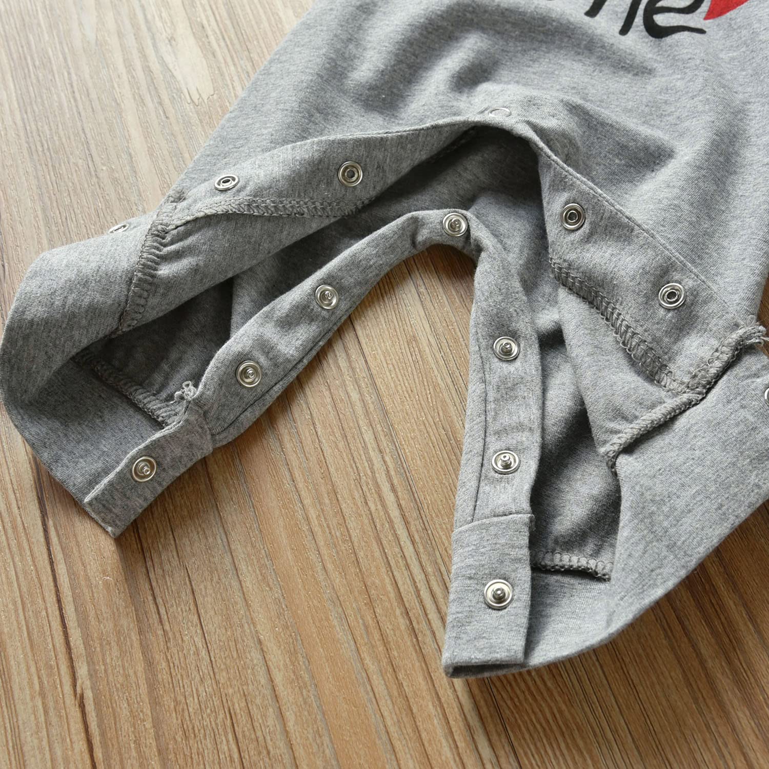 Derouetkia Baby Boys Girls Romper Letter Mom Plus Dad Equal Me Jumpsuit (0-3 Months) Gray