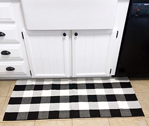 Buffalo Plaid Rug 2 x 3 ft Black White Checkered Door Mats for Entry Way, Front Porch, Kitchen, Farmhouse Carpet Cotton Washable Hand Woven Outdoor Rug
