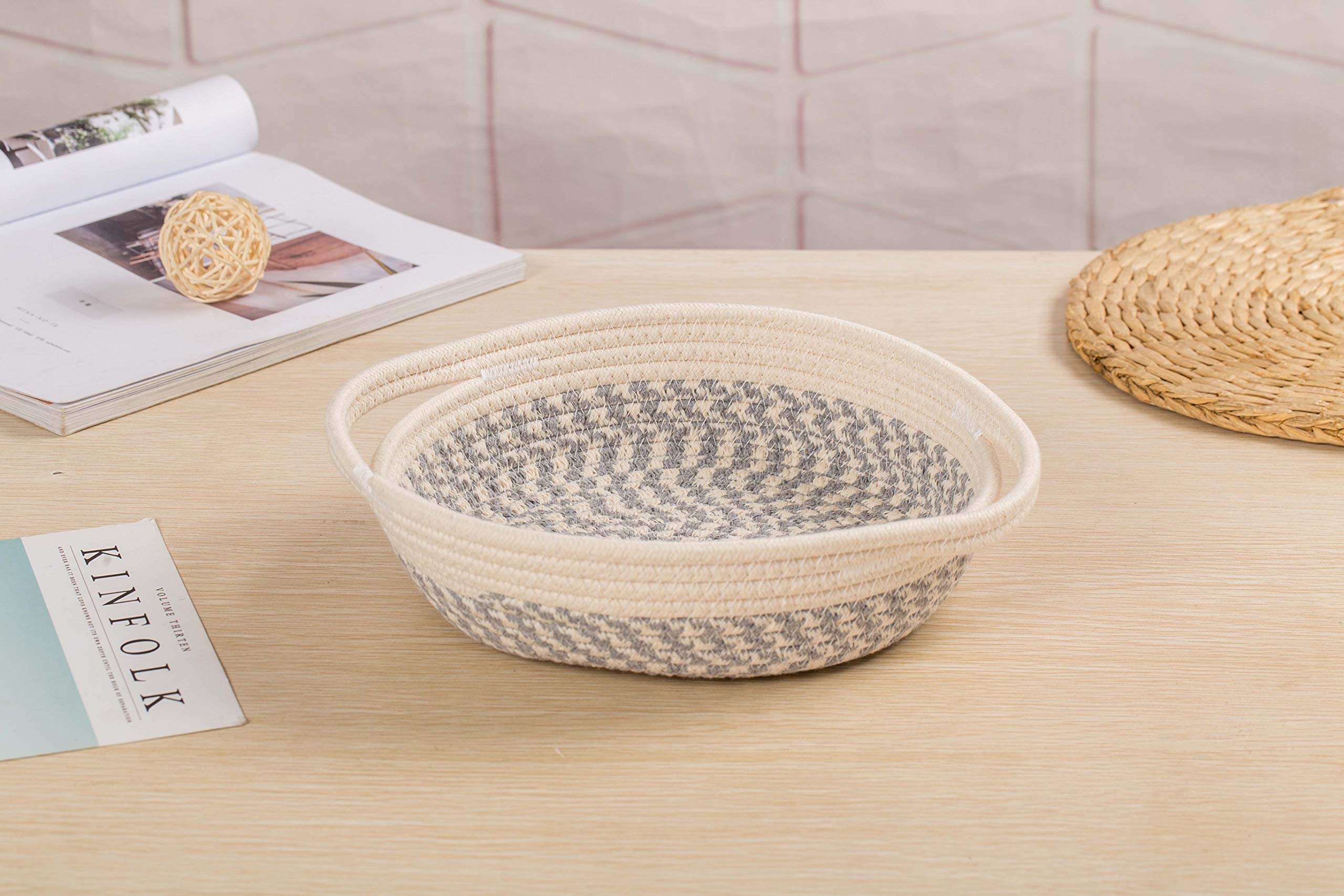 2 pack Small Storage Baskets, Desk Basket for Jewellery&Keys, Cute Rope Baskets, Small Basket Home Storage, Small Table Basket, Organizers and Storage, Small Woven Basket,(Camel & White - Hemp Rope)