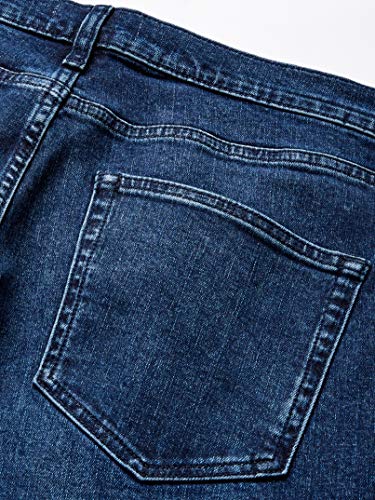Amazon Essentials Men's Comfort Stretch Straight Slim-Fit Jean (Previously Goodthreads), Medium Indigo, 33W x 30L