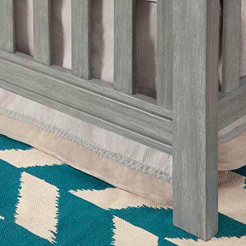 DaVinci Fairway 4-in-1 Convertible Crib in Cottage Grey, Greenguard Gold Certified