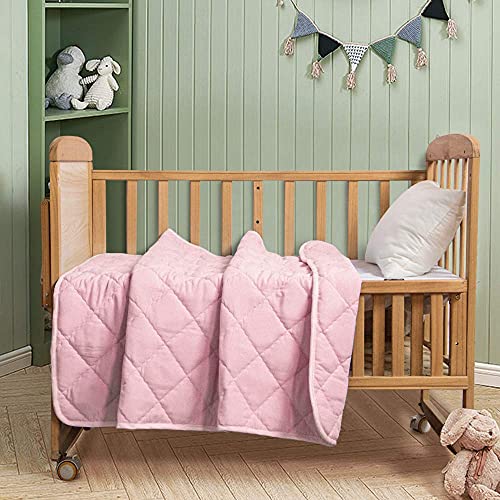 FLXXIE Machine Washable Microfiber Down Alternative Toddler Comforter, Super Soft and Lightweight Kids Crib Quilted Blanket for Stroller, Travel, 39x47 Inches, Pink