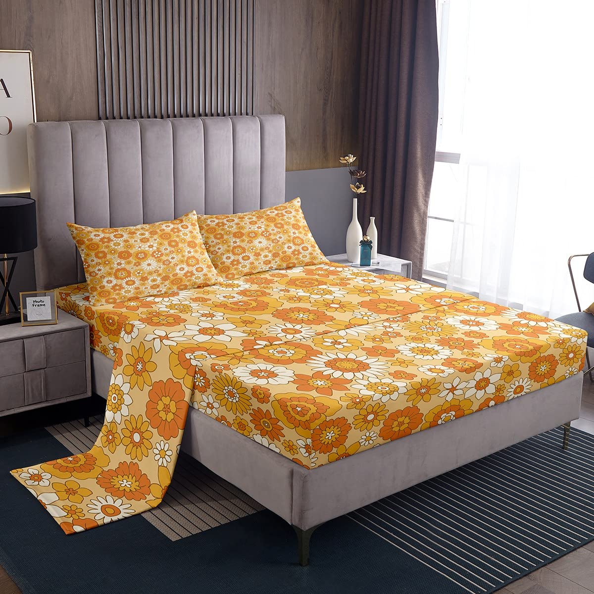 60S 70S Retro Floral Bed Sheets Full Beige Groovy Flowers Bedding Set Colorful Hippie Sheet Set For Kids Girls Teen Vintage Bohemian Colorful Blossom Fitted Sheet + Flat Sheet + 2 Pillow Cases