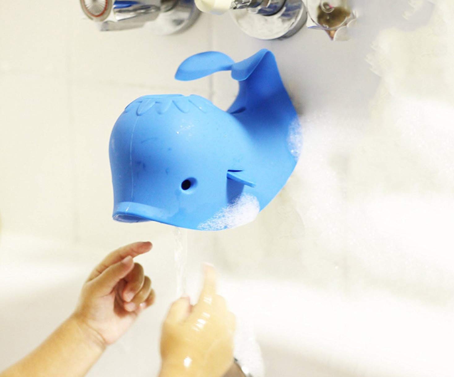 Bath Spout Cover for Bathtub,Baby Shower Protector Cover A Fun Way to Protects Baby from Bumping Head During Bathing Time Cute Soft Whale Design Making for Enjoyable Safe Baths (1 Pack,Blue)