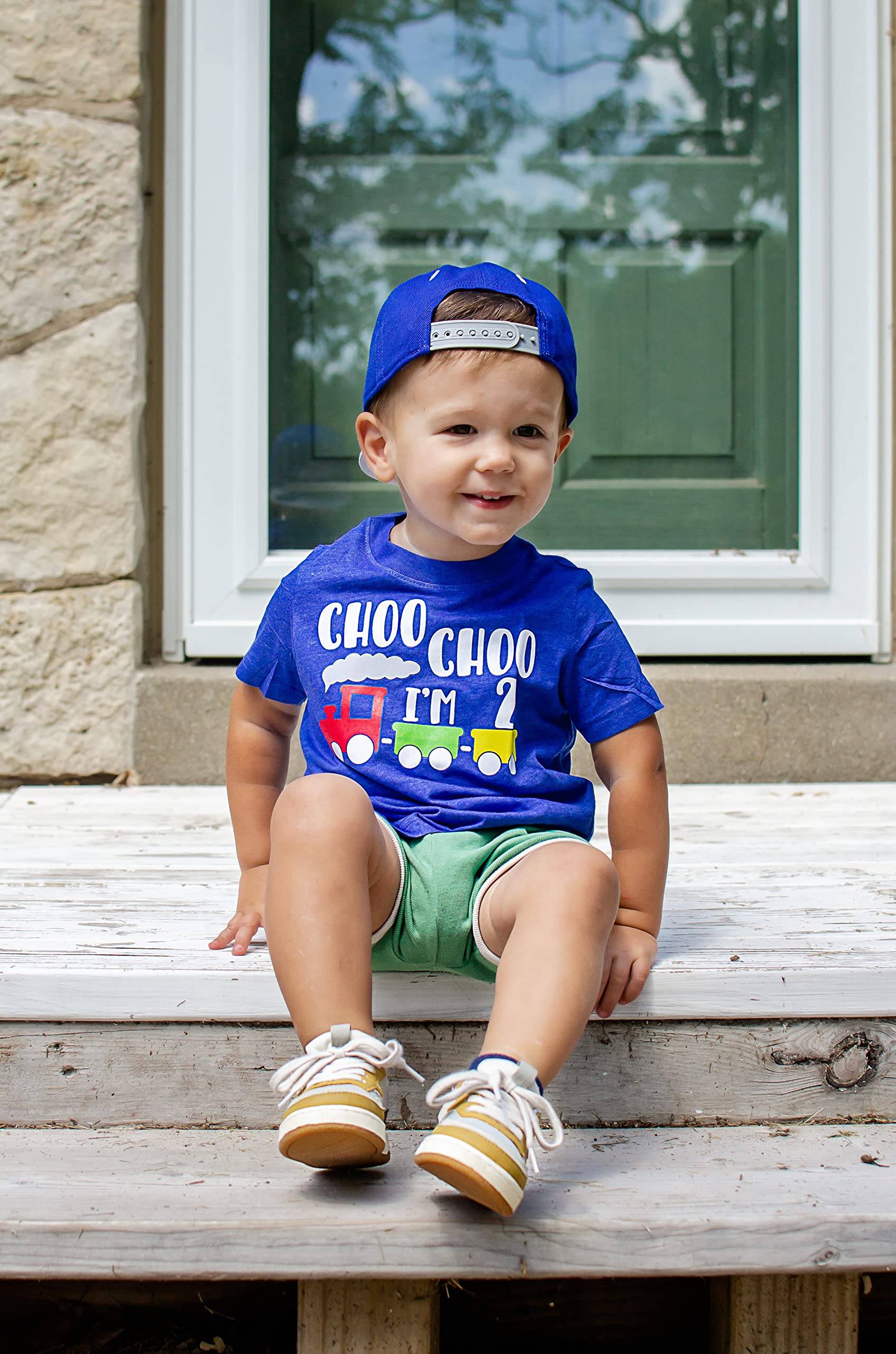 Olive Loves Apple Choo Choo I'm Two Boys 2nd Birthday T-Shirts for Baby Boys Second Birthday Outfit Vintage Royal Shirt 2T