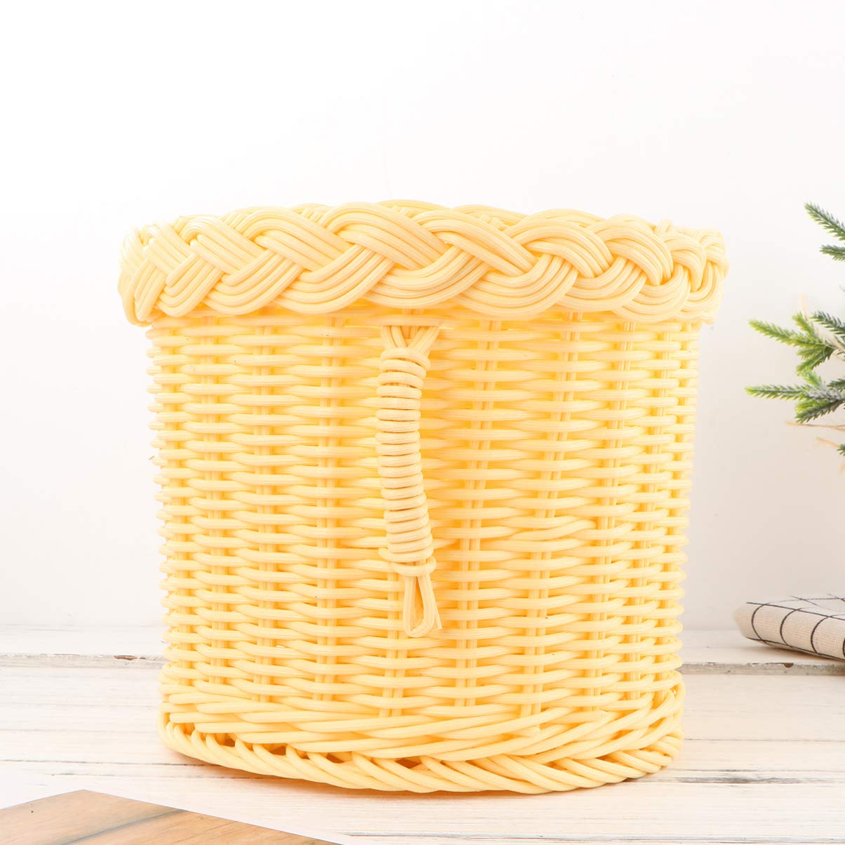 Cabilock Rattan Bread Basket Rattan Food Basket 1pc Bamboo Fruit Stand Candy Child Food Serving Baskets Tabletop Fruit Basket