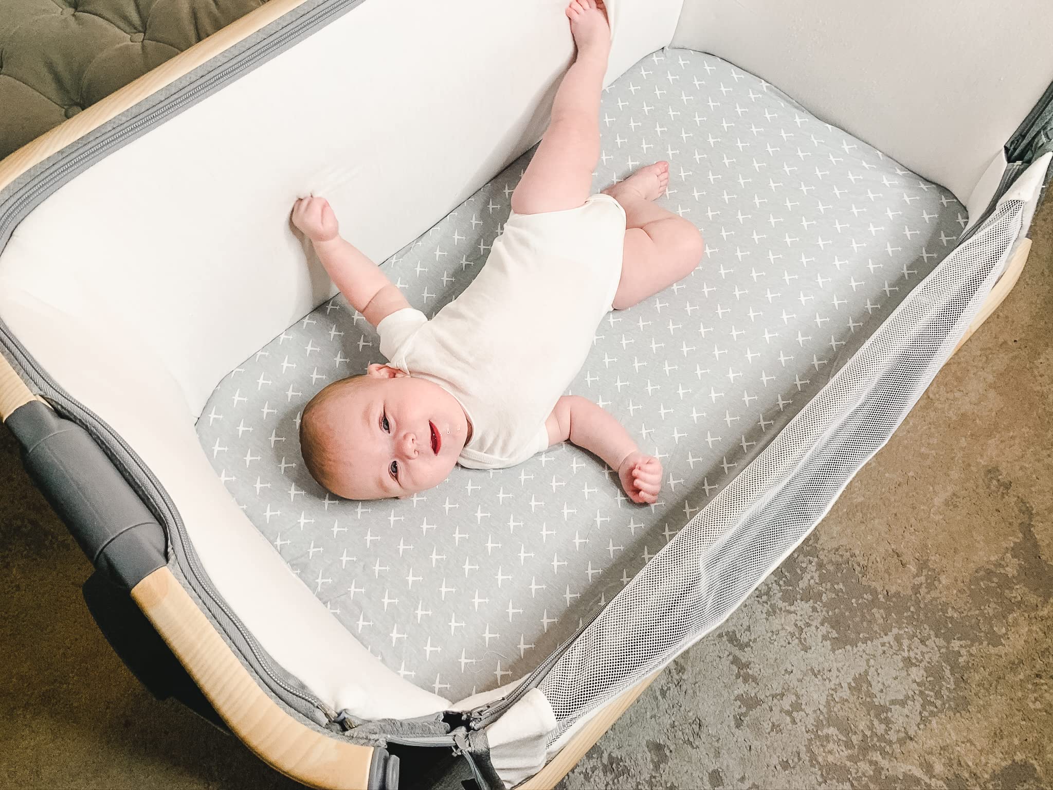 Bassinet Bed Sheets – Premium Bassinet Fitted Sheets 4 Pack – 100% Jersey Knit Cotton Cradle Sheets – Bassinet Bedding for Standard Size Oval or Halo Bassinet Pads – Bassinet Sheet for Boy & Girl