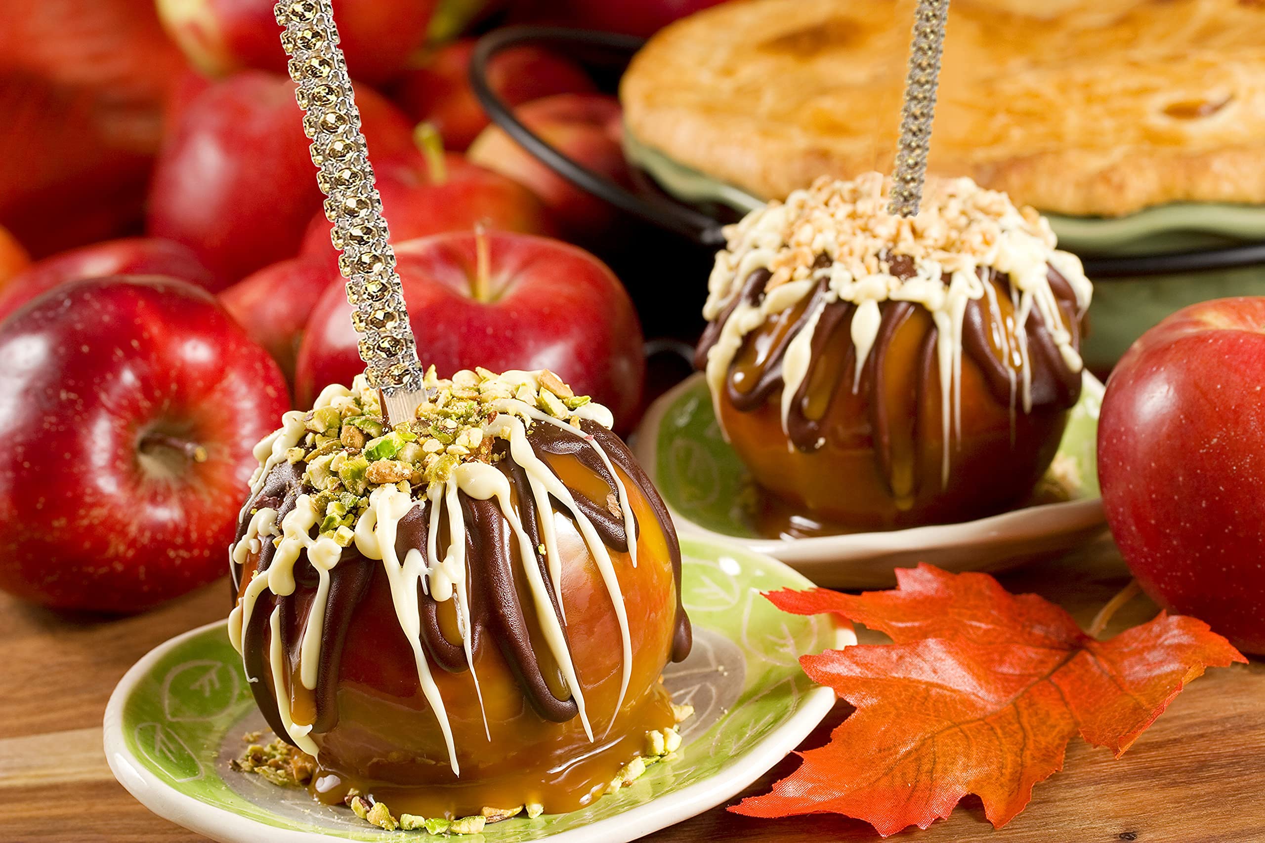 32 PCS Bling Candy Apple Bamboo Sticks, Caramel Apple Wooden Pointed Skewers with Rhinestones Diamond Mesh Wrap, Fruit Treats Pop Dec Bar for Dessert Table Tea Party Birthday Wedding (Silver)