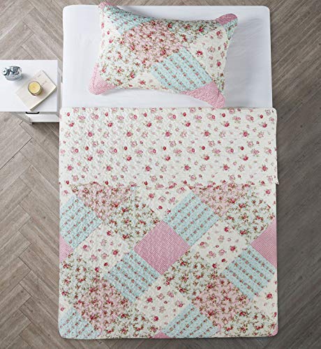 Brilliant Sunshine Pink and Green Rose Patchwork, 2-Piece Quilt Set with 1 Sham, Reversible Bedspread, Soft Lightweight Coverlet, All-Season, Twin, Pink Green