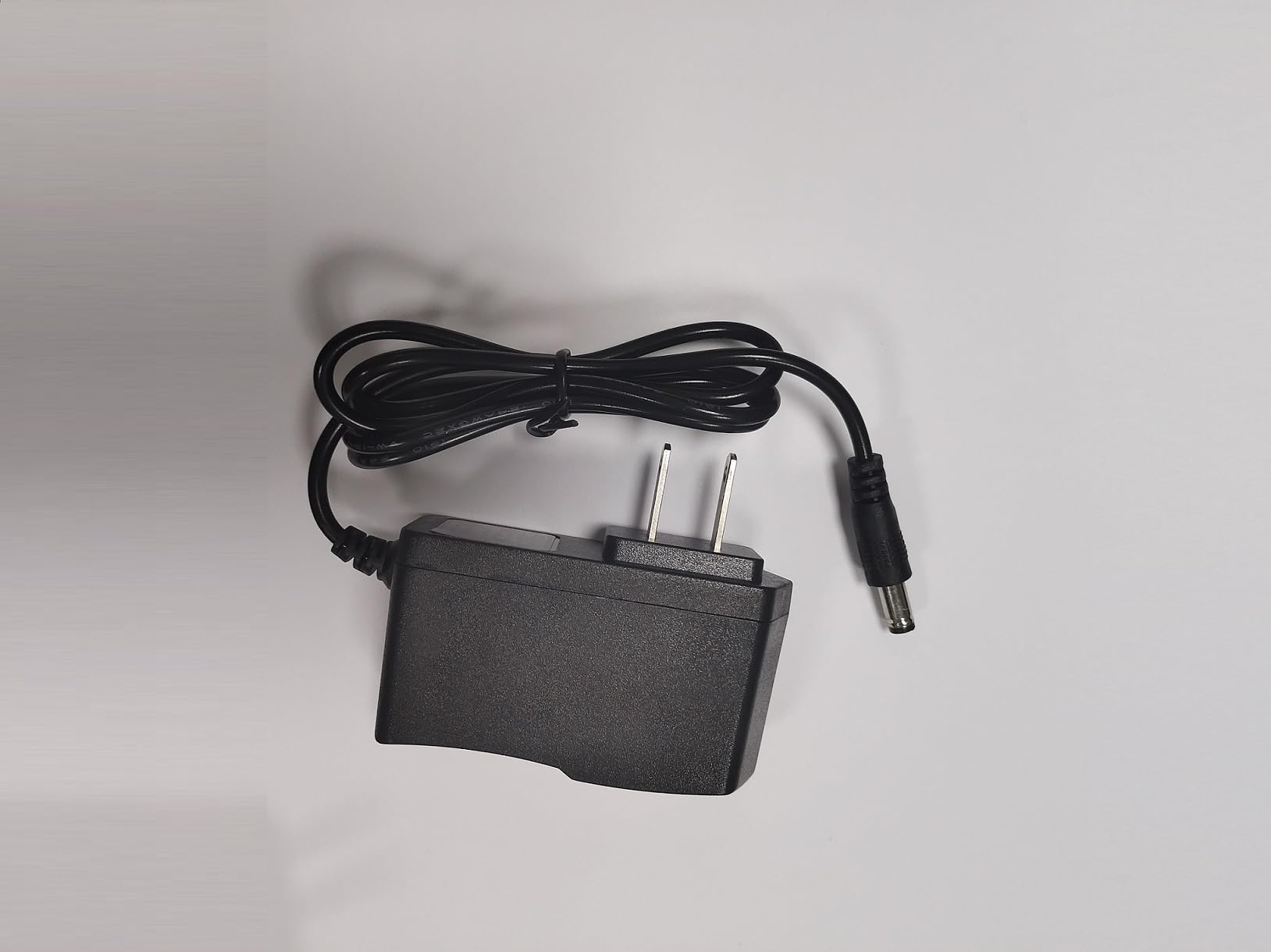 3A 1A DC Power Supply Adapter 3 Volt AC Adapter 100-240V 50-60Hz AC to DC 3V 1A Power Adapter, 3V DC Power Suply 1A Transformer with 5.5mm x 2.5mm Tip for Mini Fan Electric Toothbrush Fountains