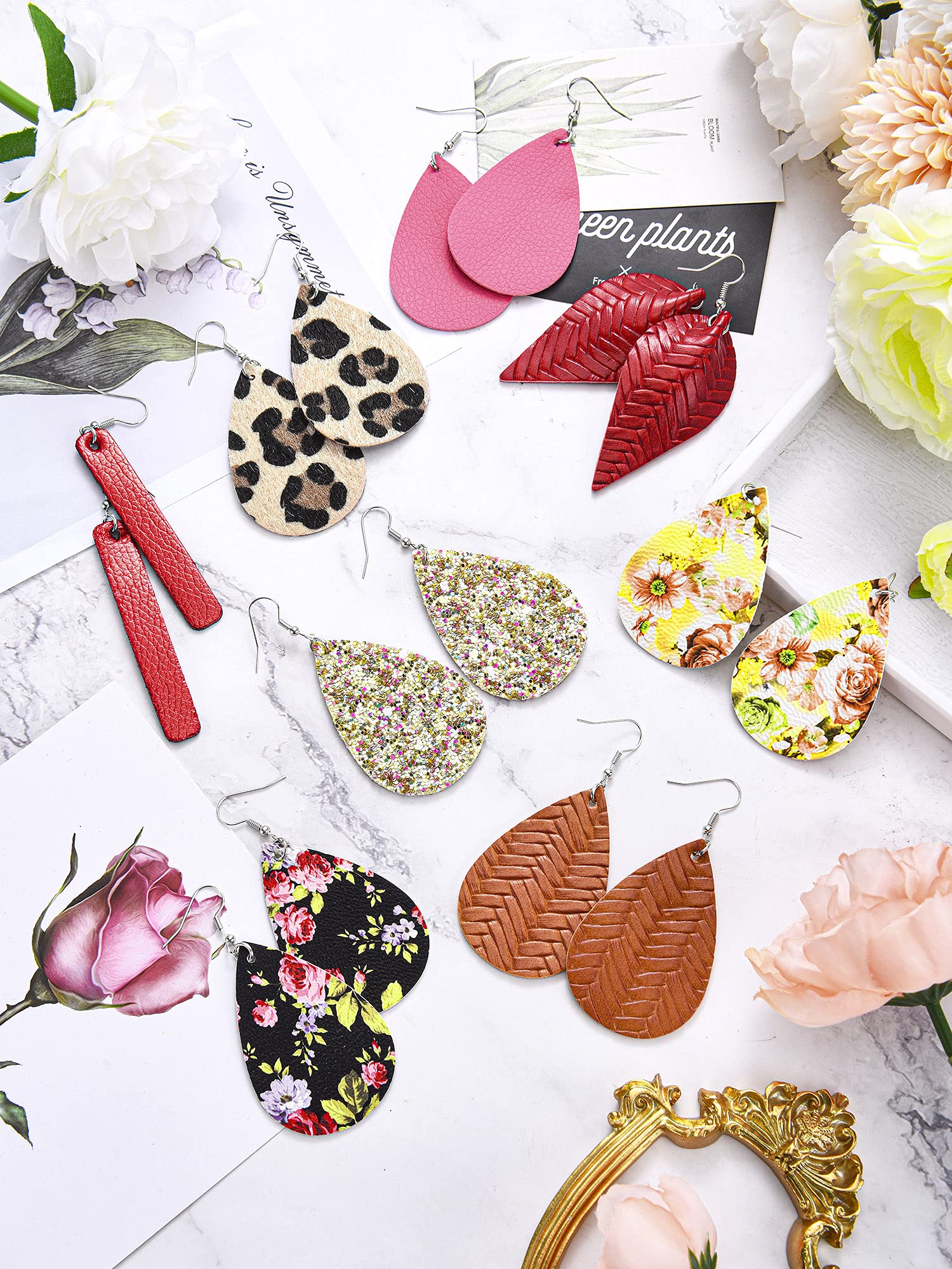 25 Pairs Faux Leather Leaf Earrings Leopard Teardrop Dangle Glitter Lightweight Earrings for Women (Leopard Style)