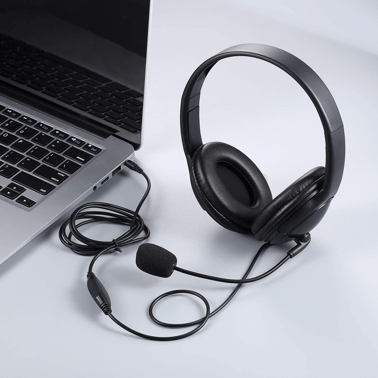 Hongzan Wholesale Bulk Headphones with Microphone 10 Pack for School Classroom, Durable Wired Headsets & Mic Class Set for Kids Students and Adult(10 Black)