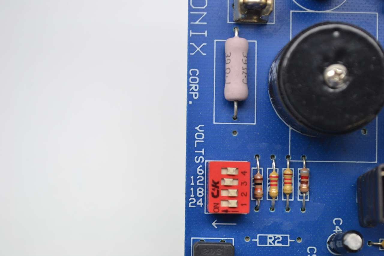 ALTRONIX Power Supply Charger Single Output 6/12/24VDC 4A 24/28VAC Board (SMP5)