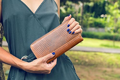 Aaron Leather Goods Women's RFID Blocking Large Capacity Leather Wallet Zip Around Phone Clutch Large Travel Purse Wristlet (Walnut)