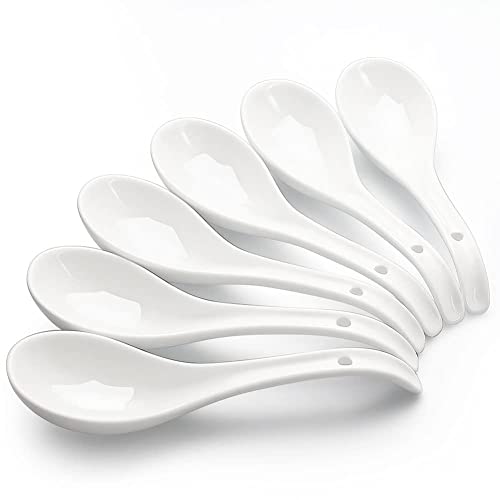 Asian Soup Spoons, YFWOOD 6.75 inch Ceramic Chinese Soup Spoons, White Large Japanese Soup Spoons for Ramen Pho Wonton Soup Dumpling Miso, Set of 6
