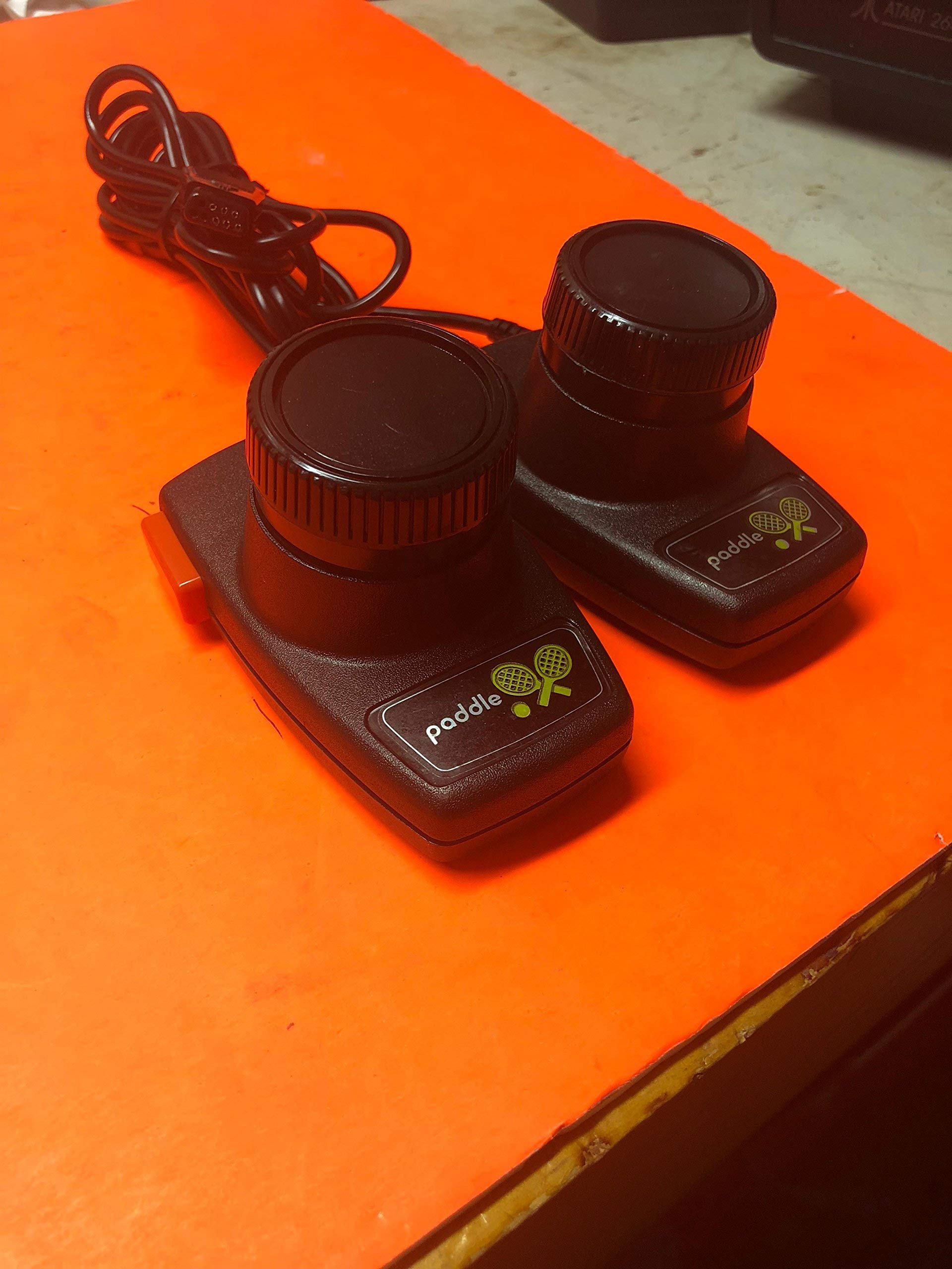 Atari 2600 Paddle Controllers (Renewed)