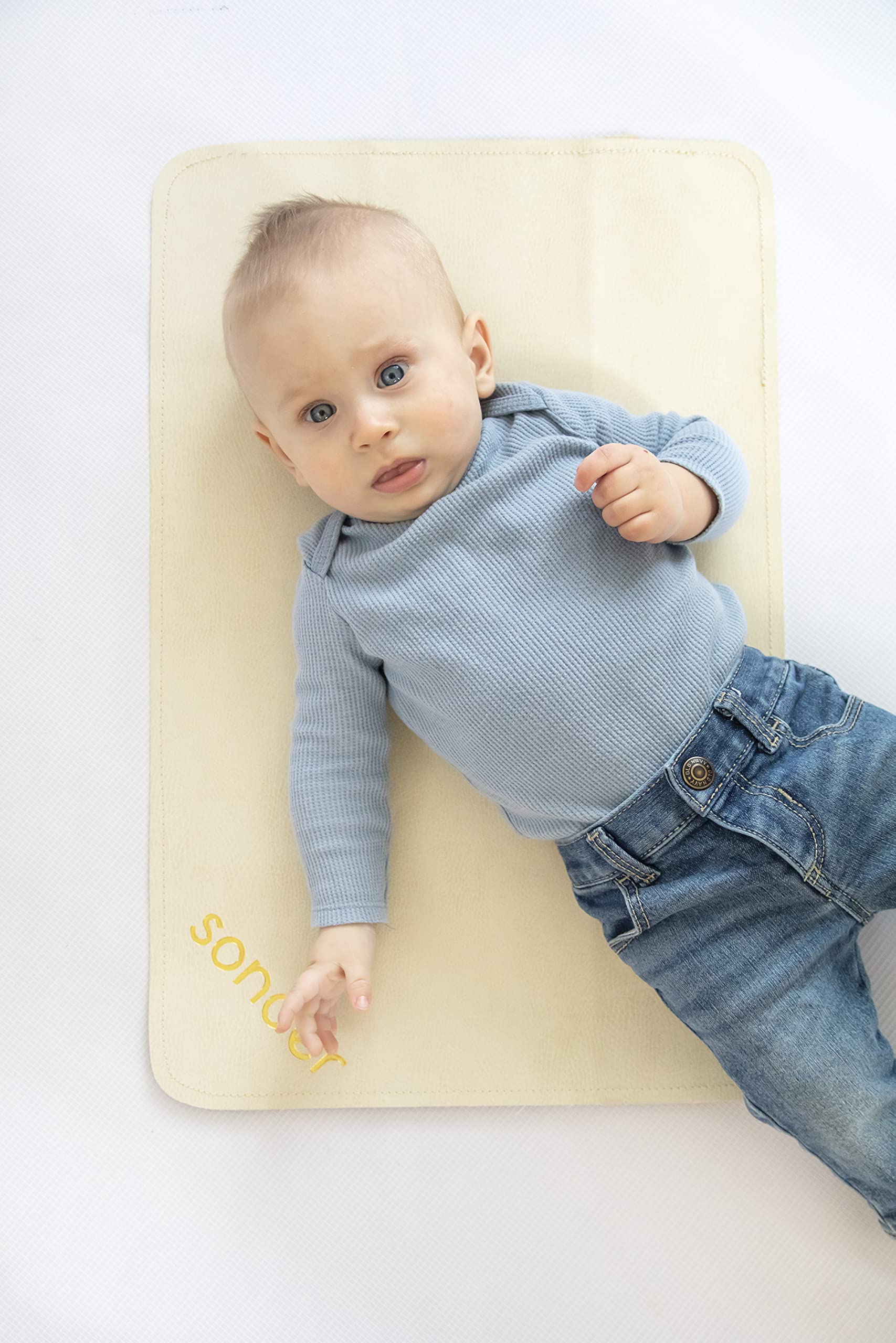 Sonder Leather Baby Changing Mat - Multipurpose Portable Waterproof Diaper Pad - Compact for Travel - Deluxe Leather Diaper Changer - Size 14" by 22" (Ivory)