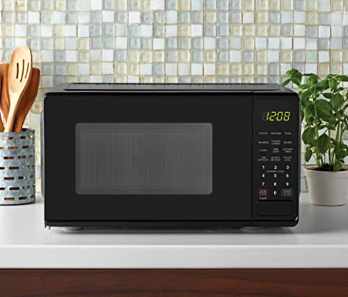 COOLHOME 0.7 cu. ft. Countertop Microwave Oven, 700 Watts Perfect for Apartments and Dorms - Easy Clean (black)