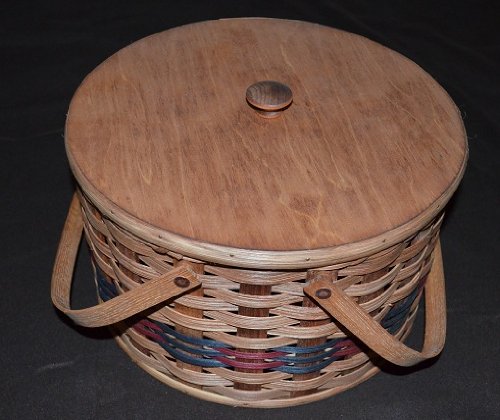 Amish Wares Round Double Pie Basket with Two Swivel Handles, Divider Tray and Lid - Authentic and Collectible Basket Handmade in USA