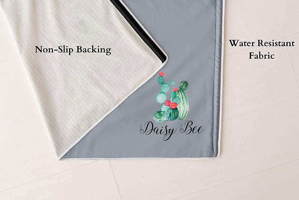Easy Clean Up Pourable Splat Mat for Under High Chair, Waterproof Spill Mat Washable Non-Slip Floor Protector Splash Mat