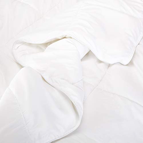 Amazon Brand β Pinzon Hypoallergenic Down Alternative Comforter - Full or Queen