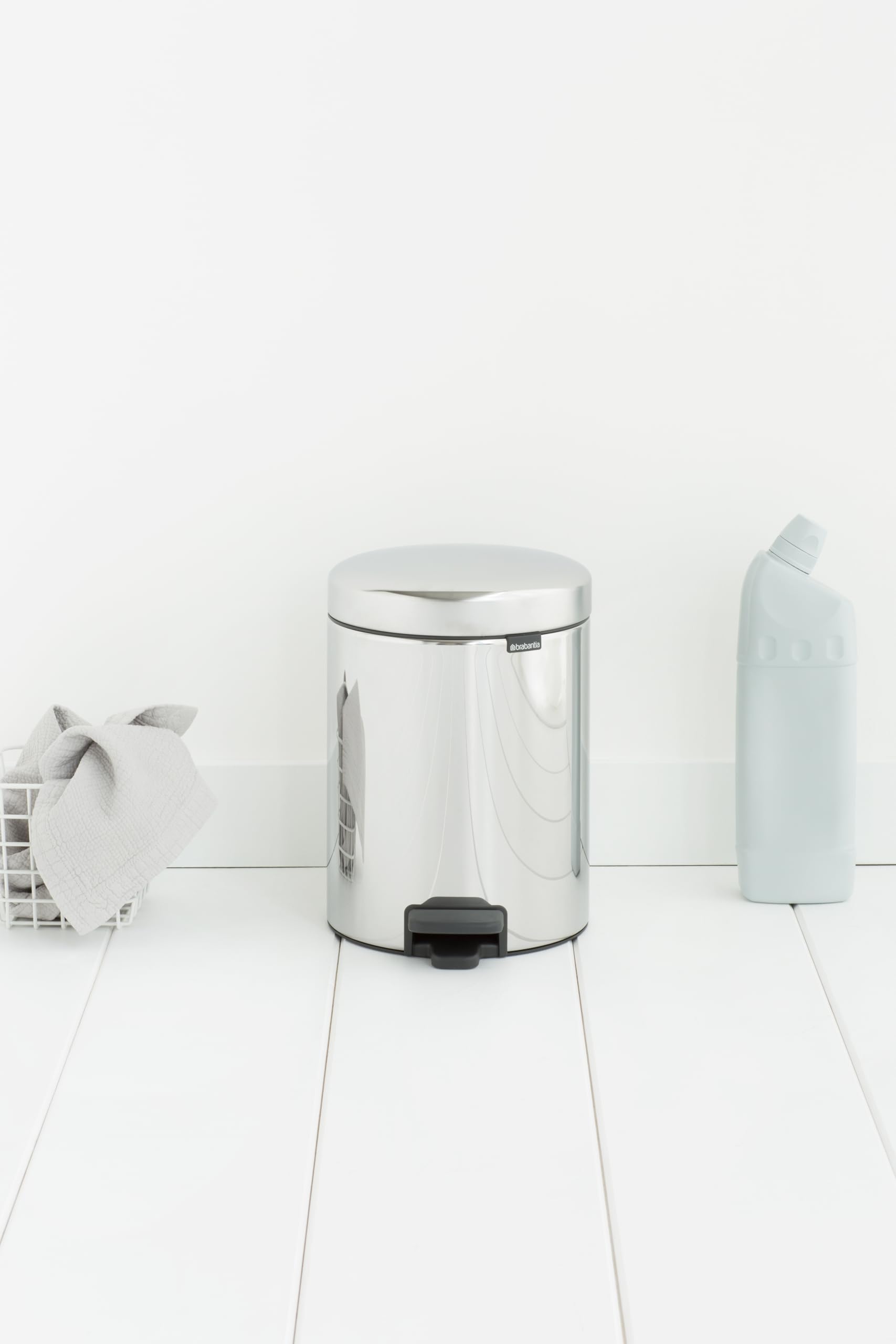 Brabantia New Icon Step Trash Can (1.3 Gal/Brilliant Steel) Soft Closing Kitchen Garbage/Recycling Can with Removable Bucket