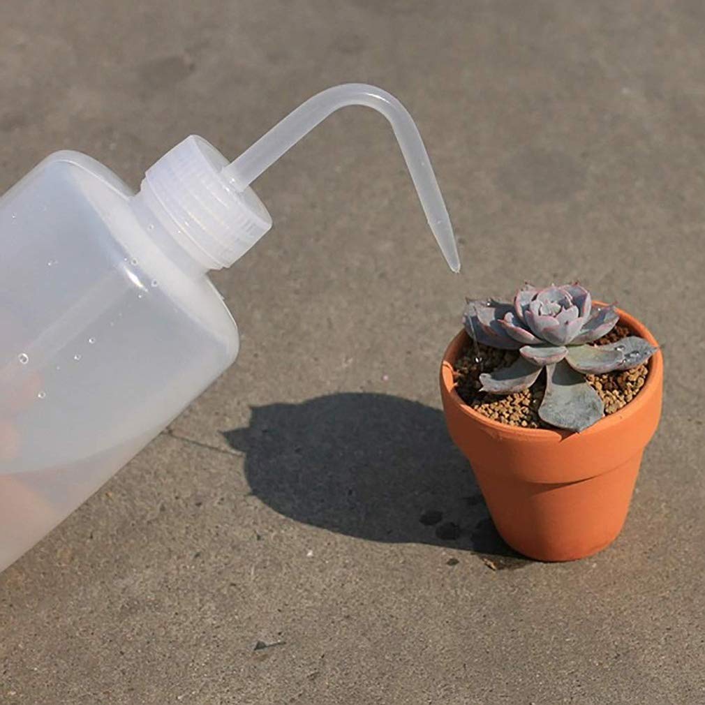 Familyhouse Watering Bottle Cans 500ML with Leak-Proof O-Ring for Indoor Plants Succulent Cactus Plastic Squeeze Wash Bottle for Medical Lab Tattoo