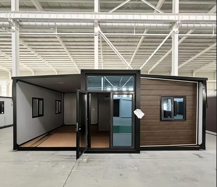 40 ft Mobile Home, Expandable Container House, 3 Bedrooms, One Living Room, One Kitchen, One Bathroom, 12KW Power Consumption Custom Design Container Mobile House Extendable Container House