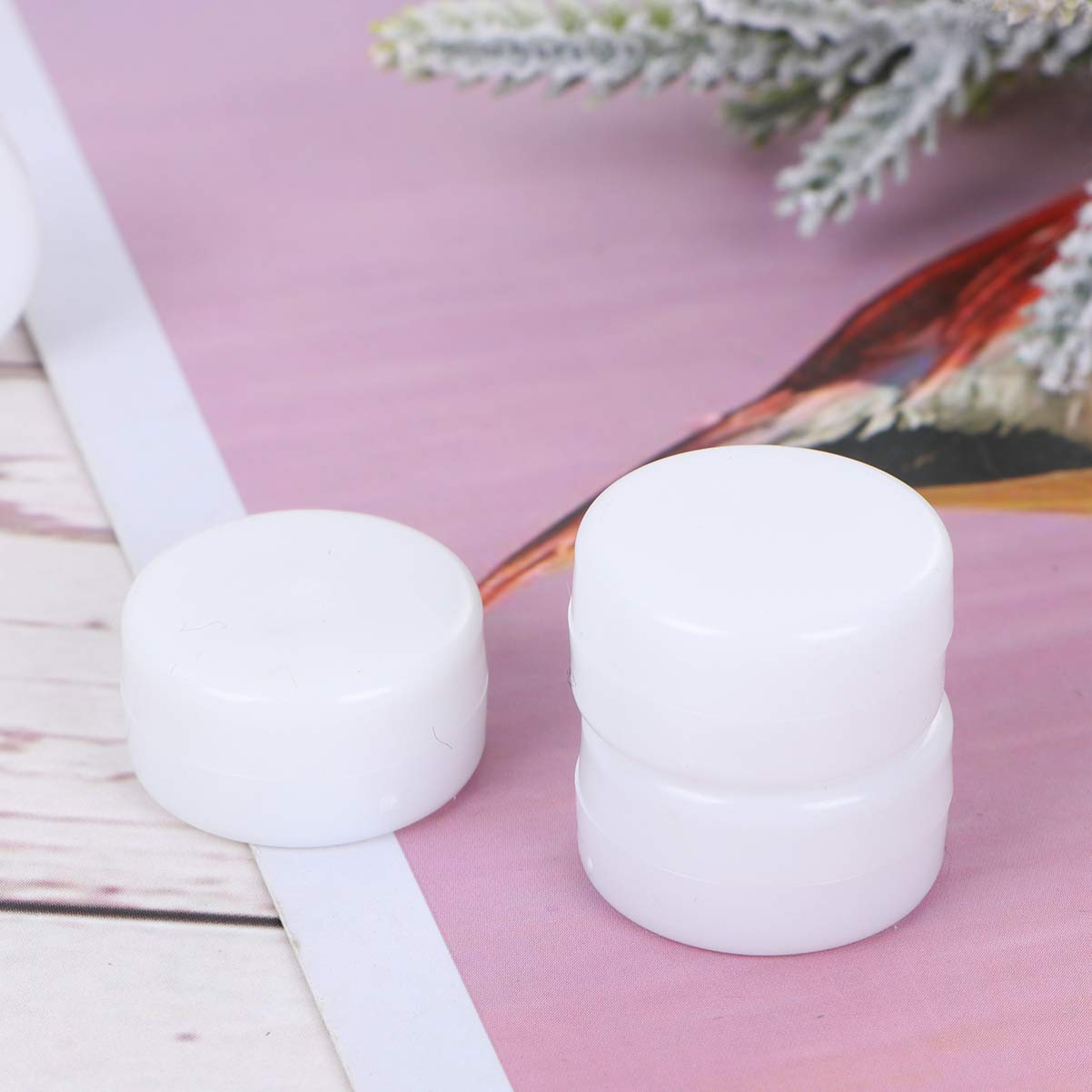 balacoo 50Pcs Baby Rattle Box Balls Rattle Box Repair Noise Maker Insert Squeaker Baby Rattle Toy Accessories DIY Craft Supplies