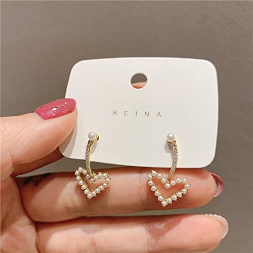 2022 New Korean Earrings Simple and Cold Wind Pearl Love Temperament Wild Earrings Exquisite Elegant Trend Fashion Stud Earrings