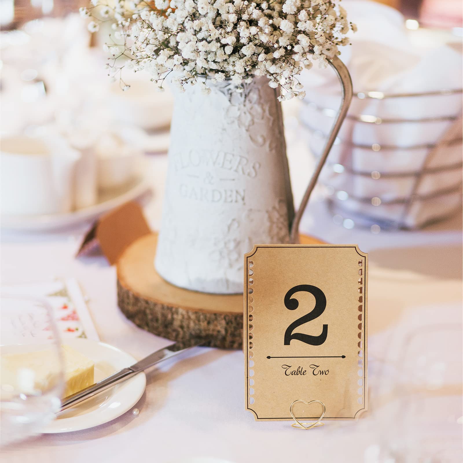 30Pcs Gold Place Card Holders for Weddings Table Card Holders Picture Holder Heart Name Card Holder Metal Place Cards for Table Setting (Heart)