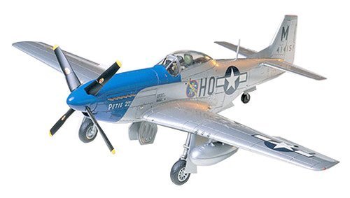 2 Tamiya Aircraft Model Kits - P-51 Mustang and Vought F4U-1D Corsair (Japan Import)