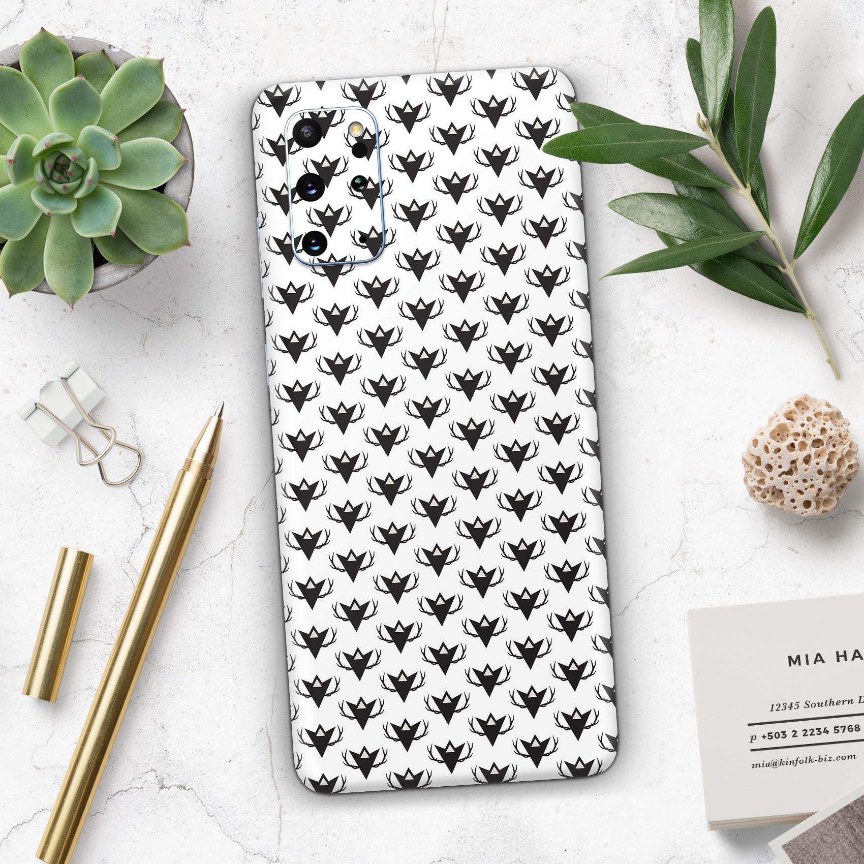 DesignSkinz The Arrowhead Antlers All Over Pattern Protective Vinyl Decal Wrap Skin Cover Compatible with The Samsung Galaxy S20 (Screen Trim & Back Glass Skin)