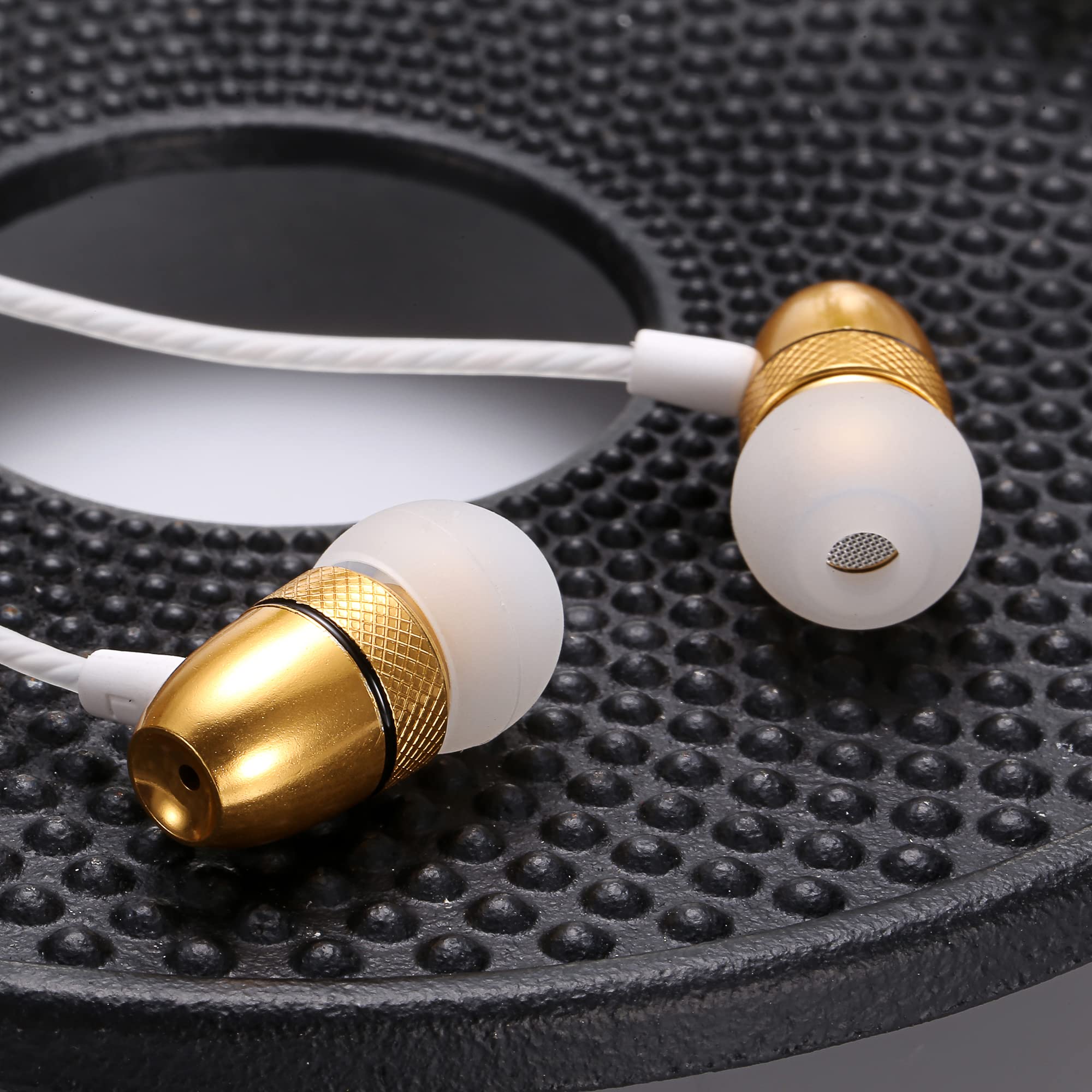 Betron ELR50 Headphones Earphones Wired with Noise Isolating in-Ear Earbuds, Gold