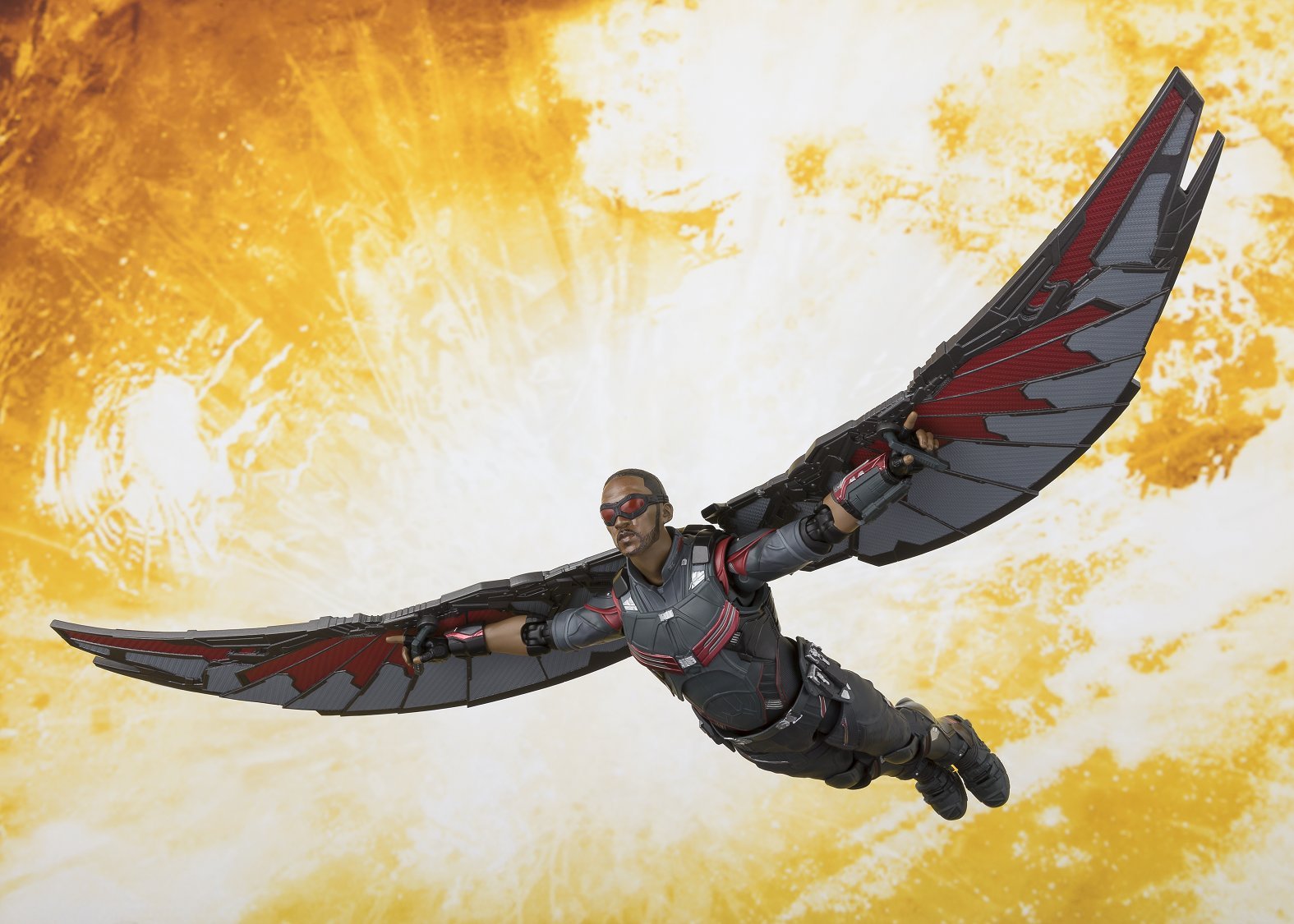 Bandai Tamashii Nations S.H.Figuarts Falcon "Avengers: Infinity War" Action Figure