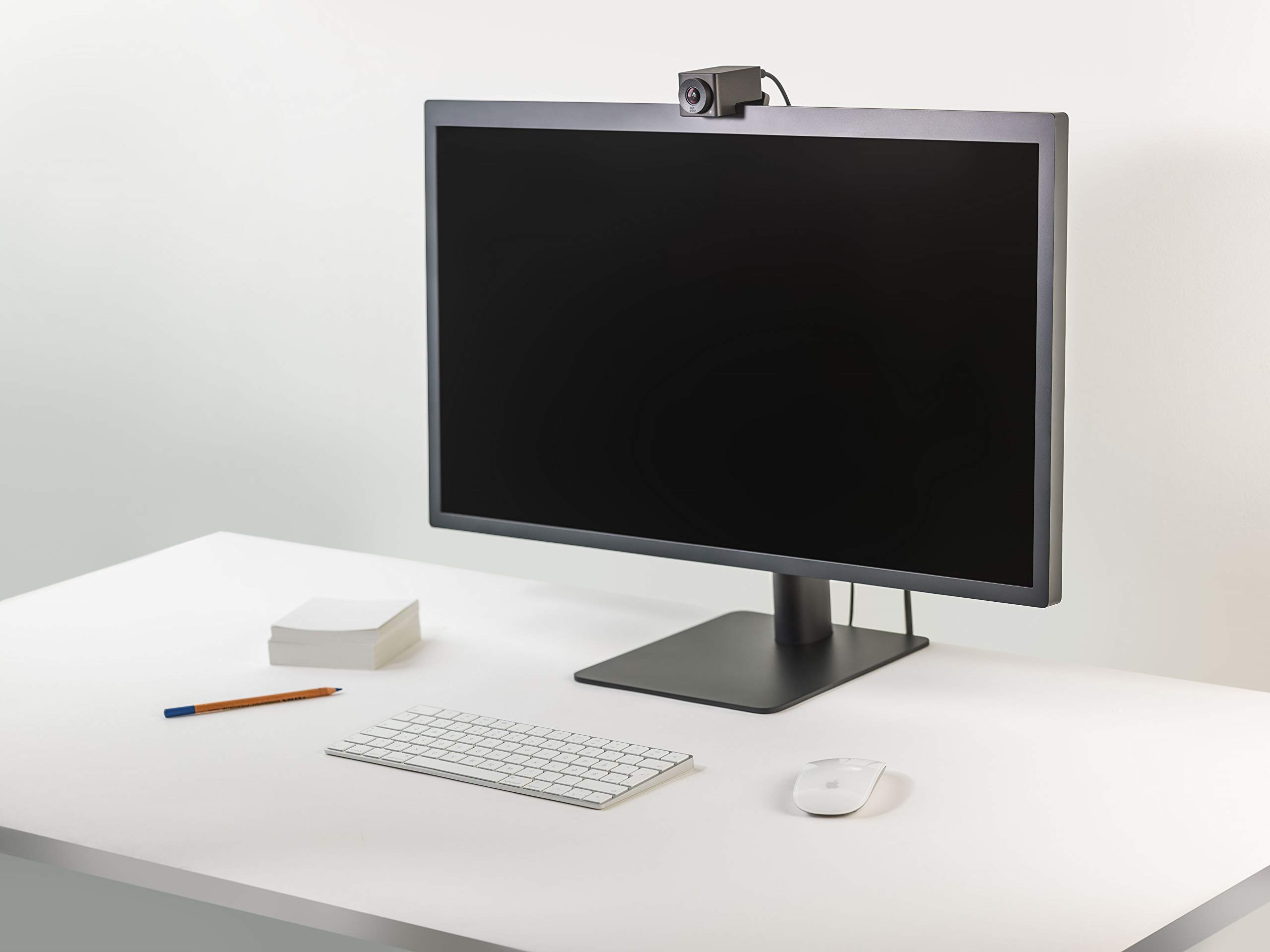 Huddly IQ Full HD 1080p USB Video Conferencing Camera with 150-Degree View and AI Capabilities