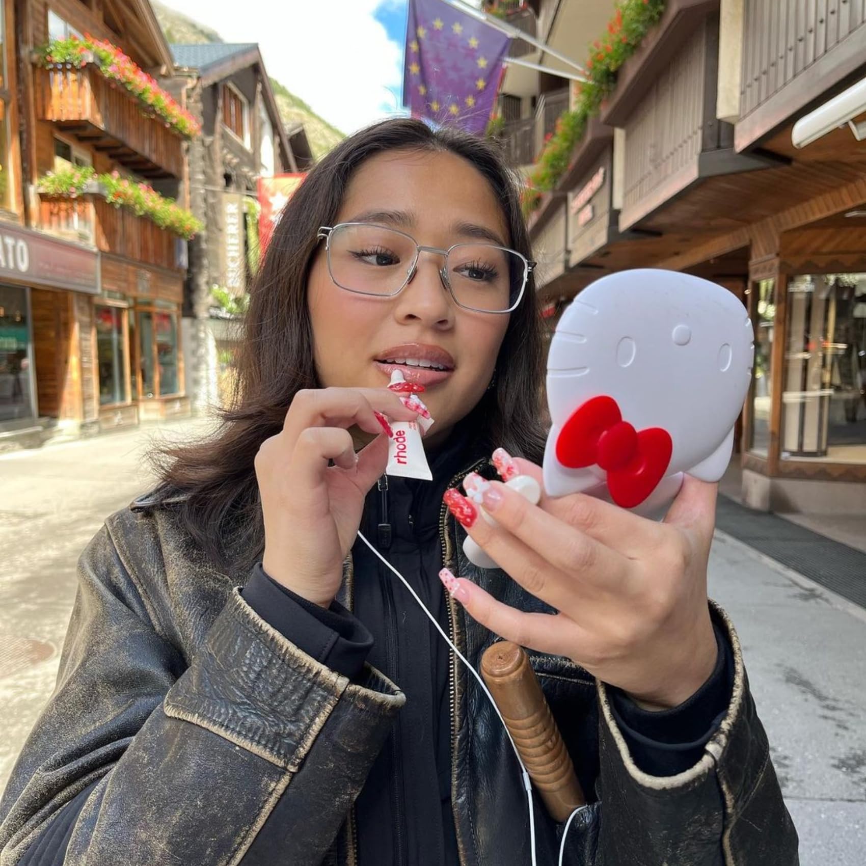 Impressions Vanity Hello Kitty Kawaii Compact Mirror with Touch Sensor Switch for Purse, LED Makeup Mirror with 2X Magnifying Top and Adjustable Brightness (White)