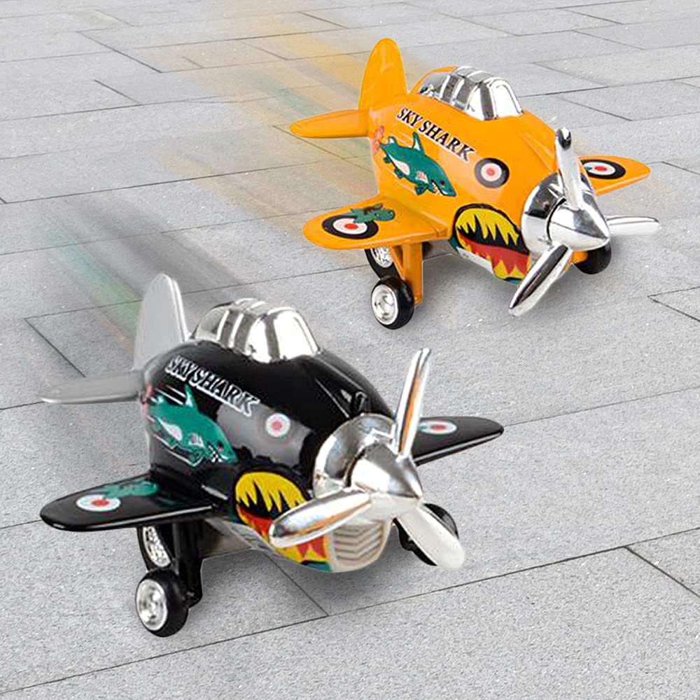 ArtCreativity Diecast Skyshark Planes with Pullback Mechanism, Set of 3, Diecast Metal Jet Plane Toys for Boys, Pull Back Airplane Party Favors, Goodie Bag Fillers for Kids