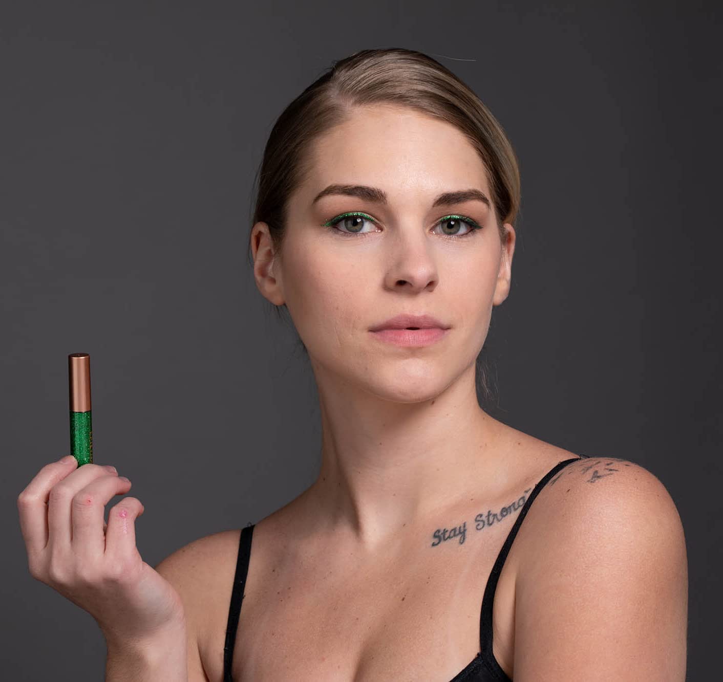 EPILYNX by Dr. Liia Hypoallergenic Eyeliner, Glitter Liquid Eyeliner I Gluten Free and Vegan for Sensitive Skin (7: Green)