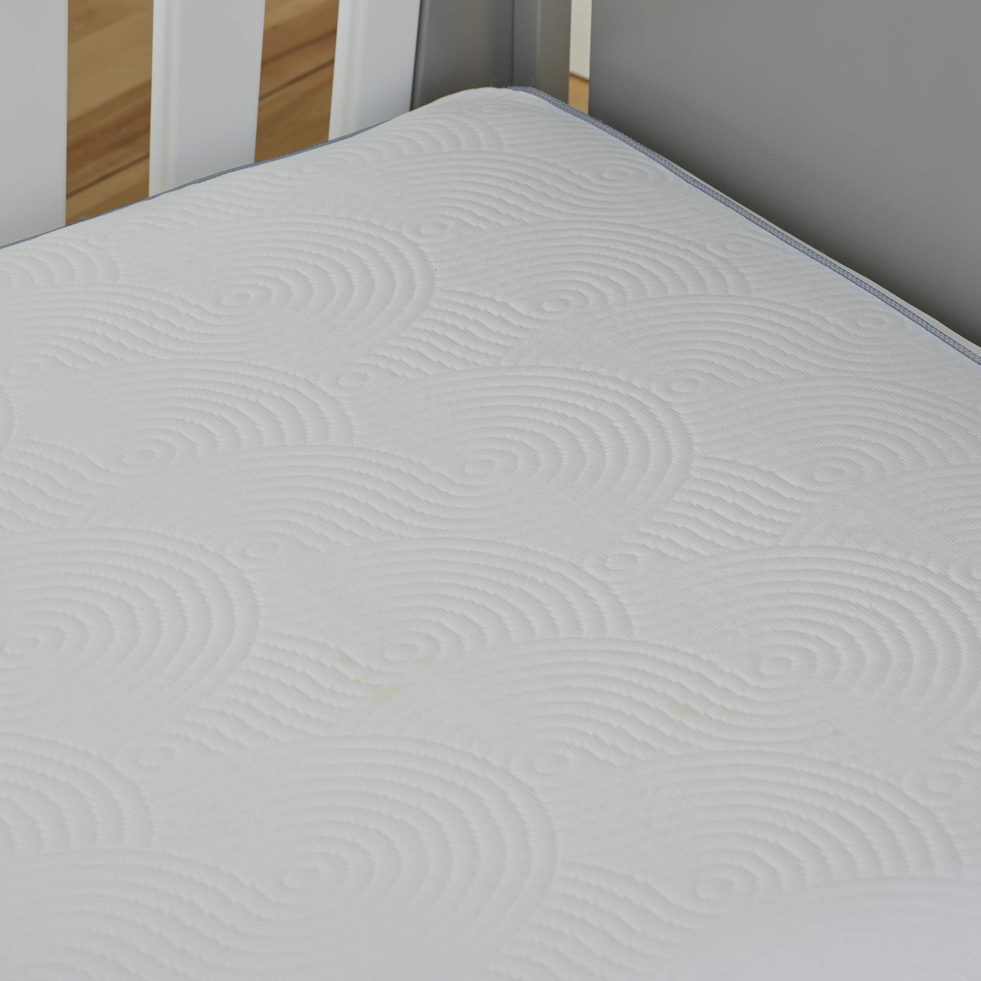 Tempur-Pedic Cool Tot Cooling Fitted Waterproof Infant and Baby Crib Mattress Protector Pad & Toddler Bed Cover, Comfortable and Luxurious Topper, Machine Washable and Dryer Friendly, 52” x 28”- White