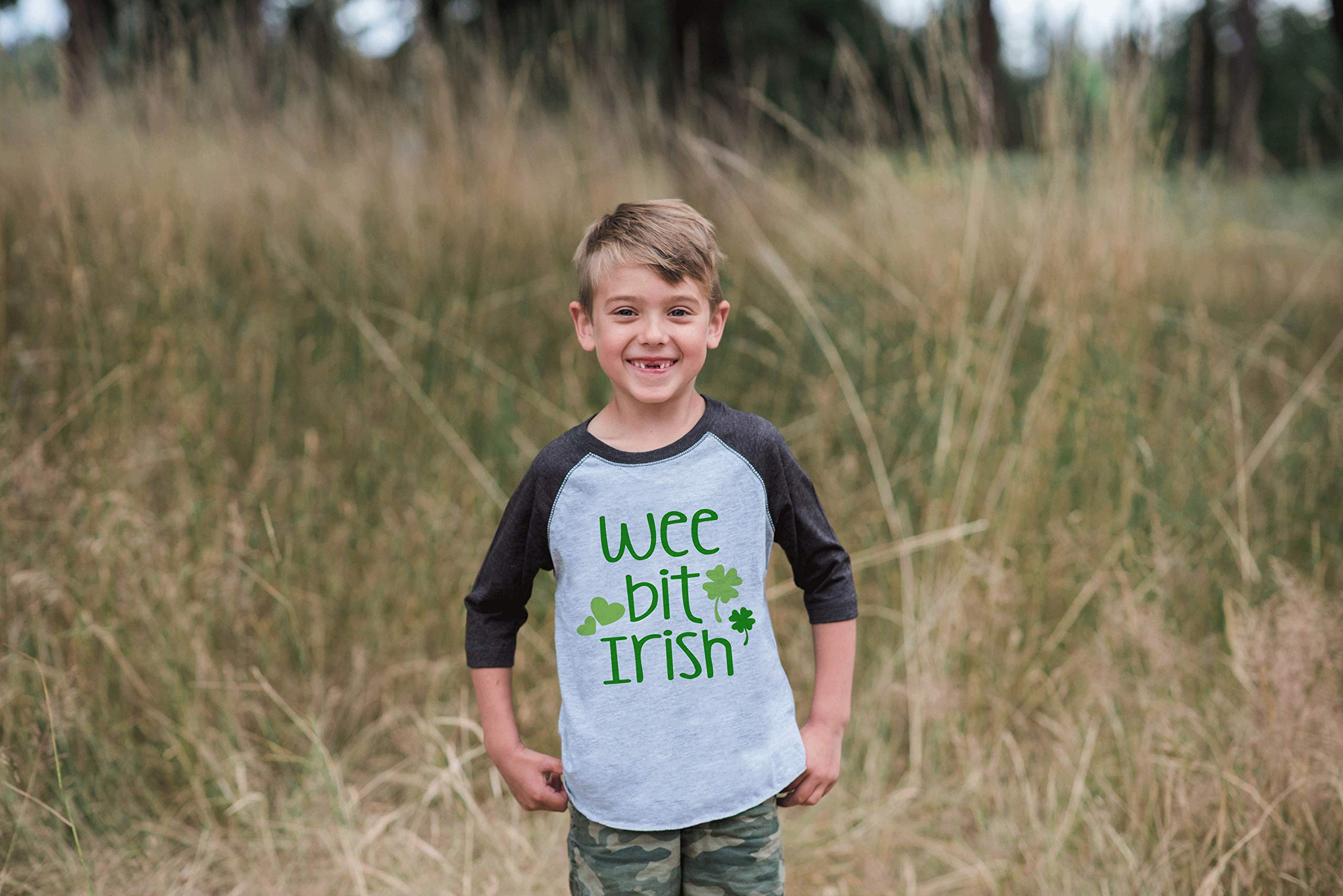 7 ate 9 Apparel Kids Wee Bit Irish St. Patricks Day Grey Raglan Tee 18 Months