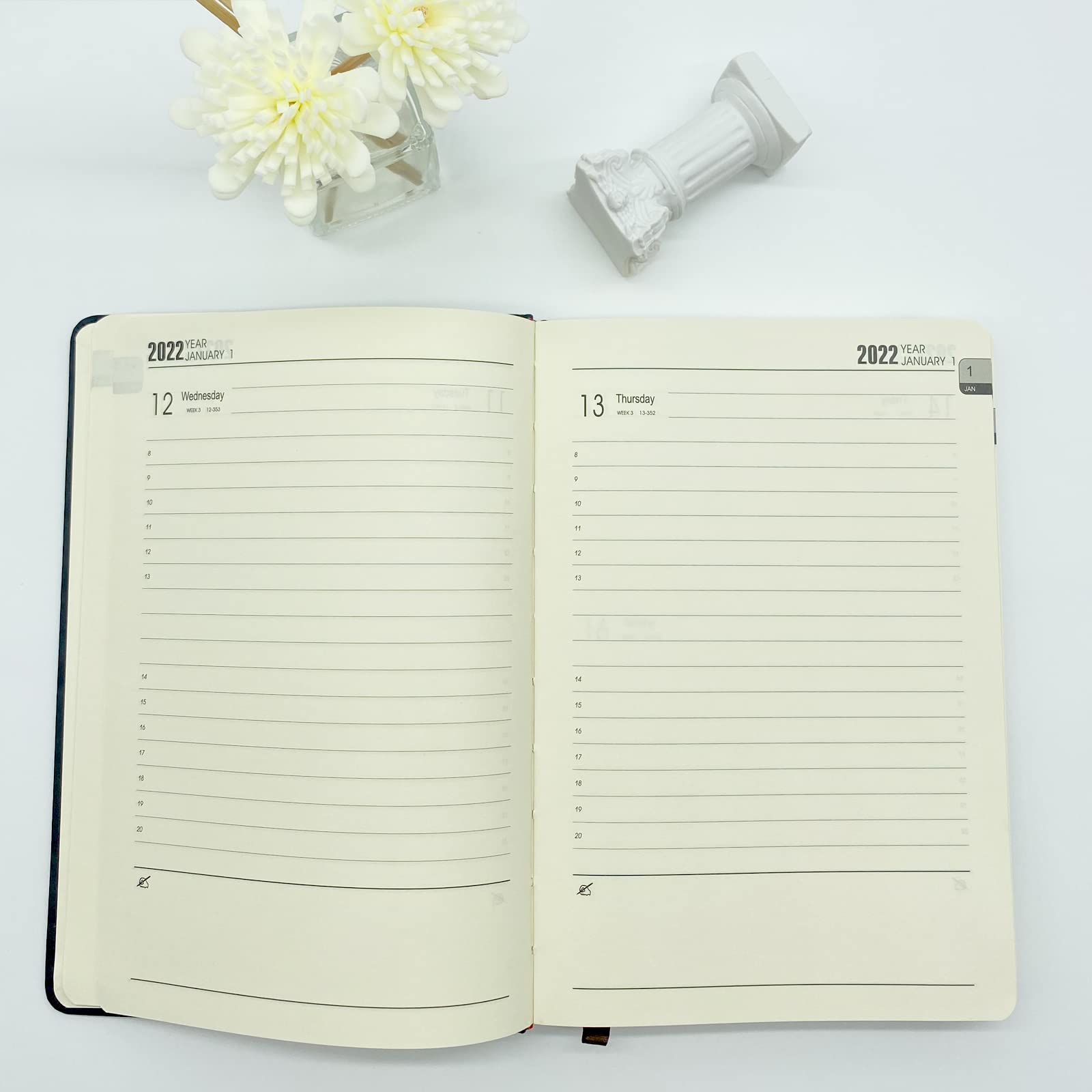2022 Student Planner Daily &Weekly & Monthly Planner ,12-Month Planner with Tabs & Back Pocket , Contacts and Passwords,Flexible Cover, 6.1"x8.5"(Black)