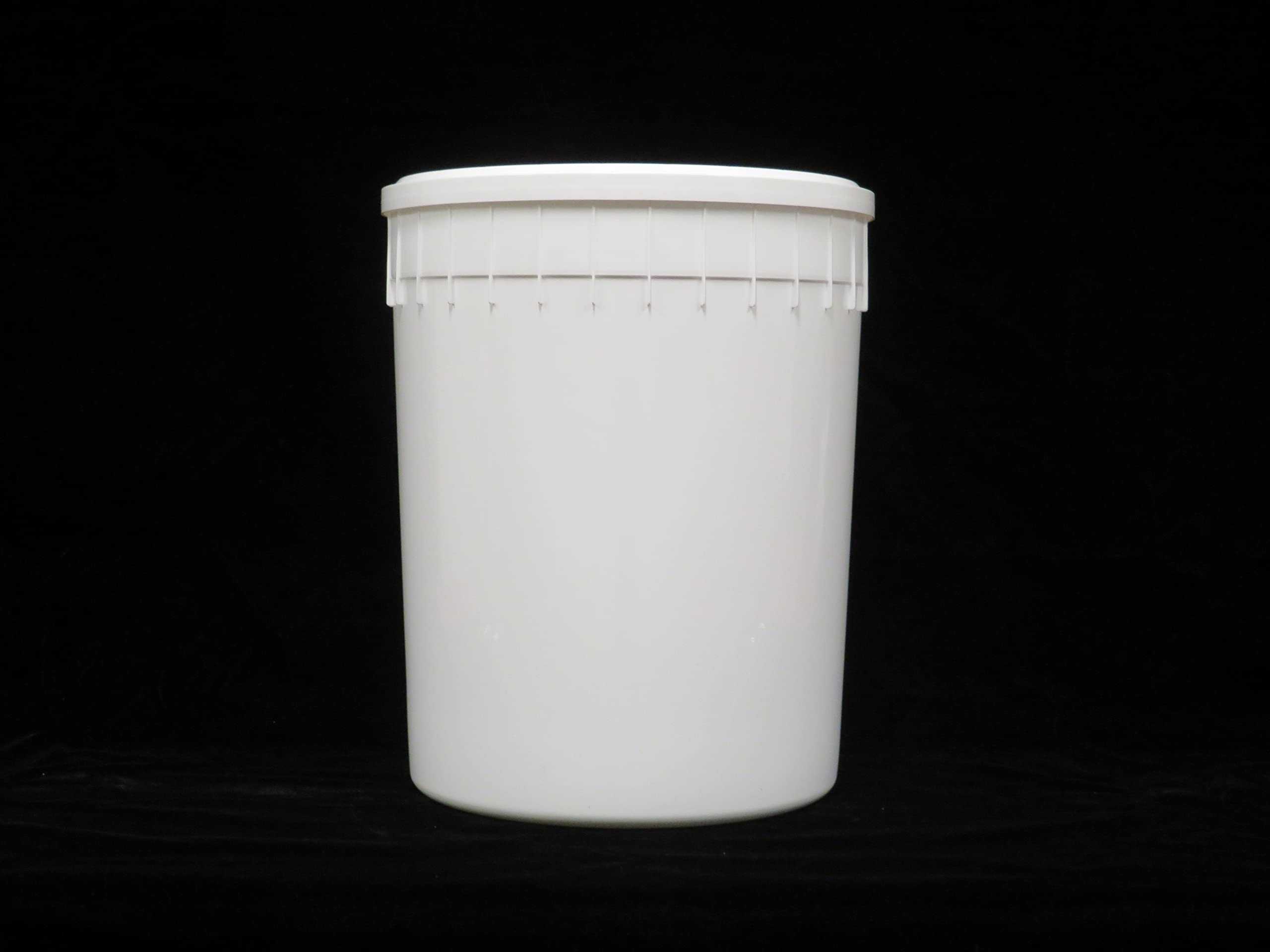 3 Gallon Plastic Ice Cream Container with lids (32), White