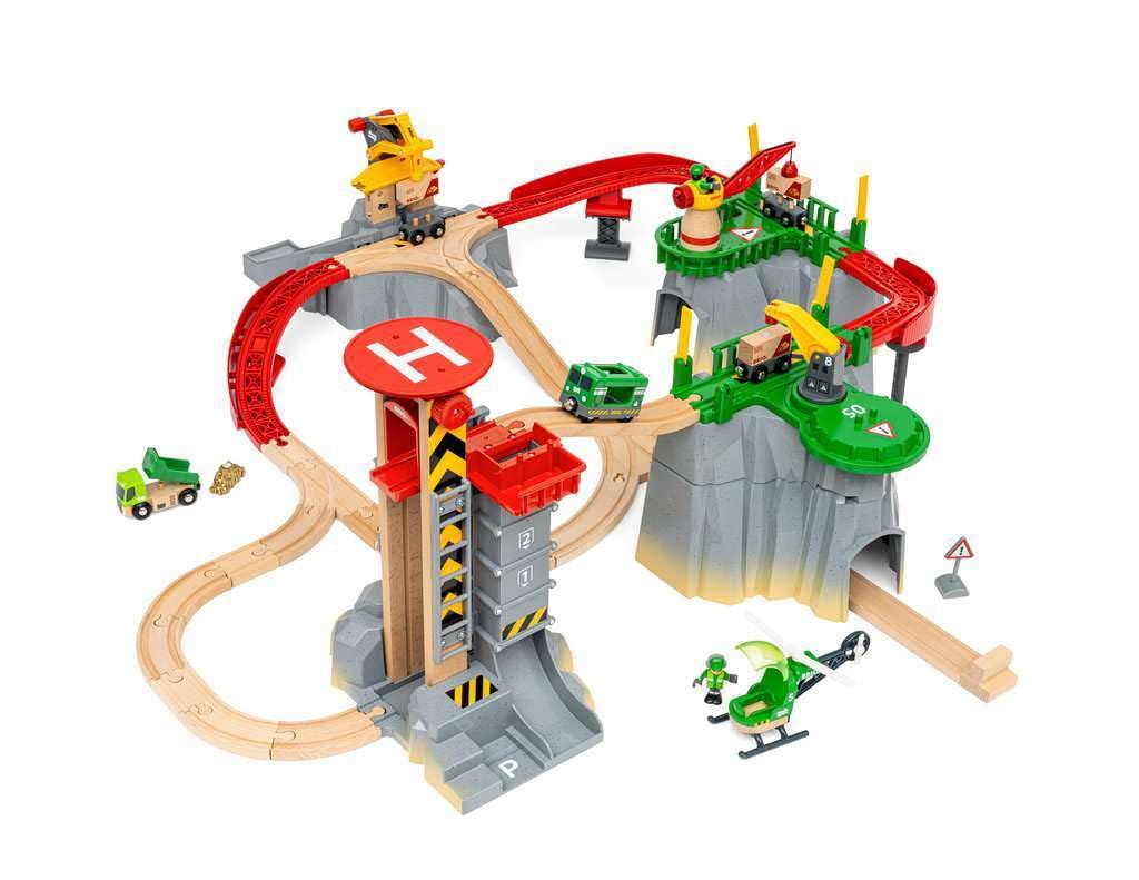 BRIO World 36010 Cargo Mountain Set | 49 Piece Wooden Train Set Toy for Kids Age 3 & Up | Dynamic Play Experience | FSC-Certified Materials | Great Addition to Existing Train Sets