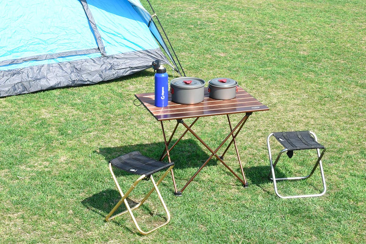 22" × 16" Portable Camping Table, 3.3lbs Lightweight Compact Folding Table Desk up to 50.7lbs for Picnic, Patio, Beach