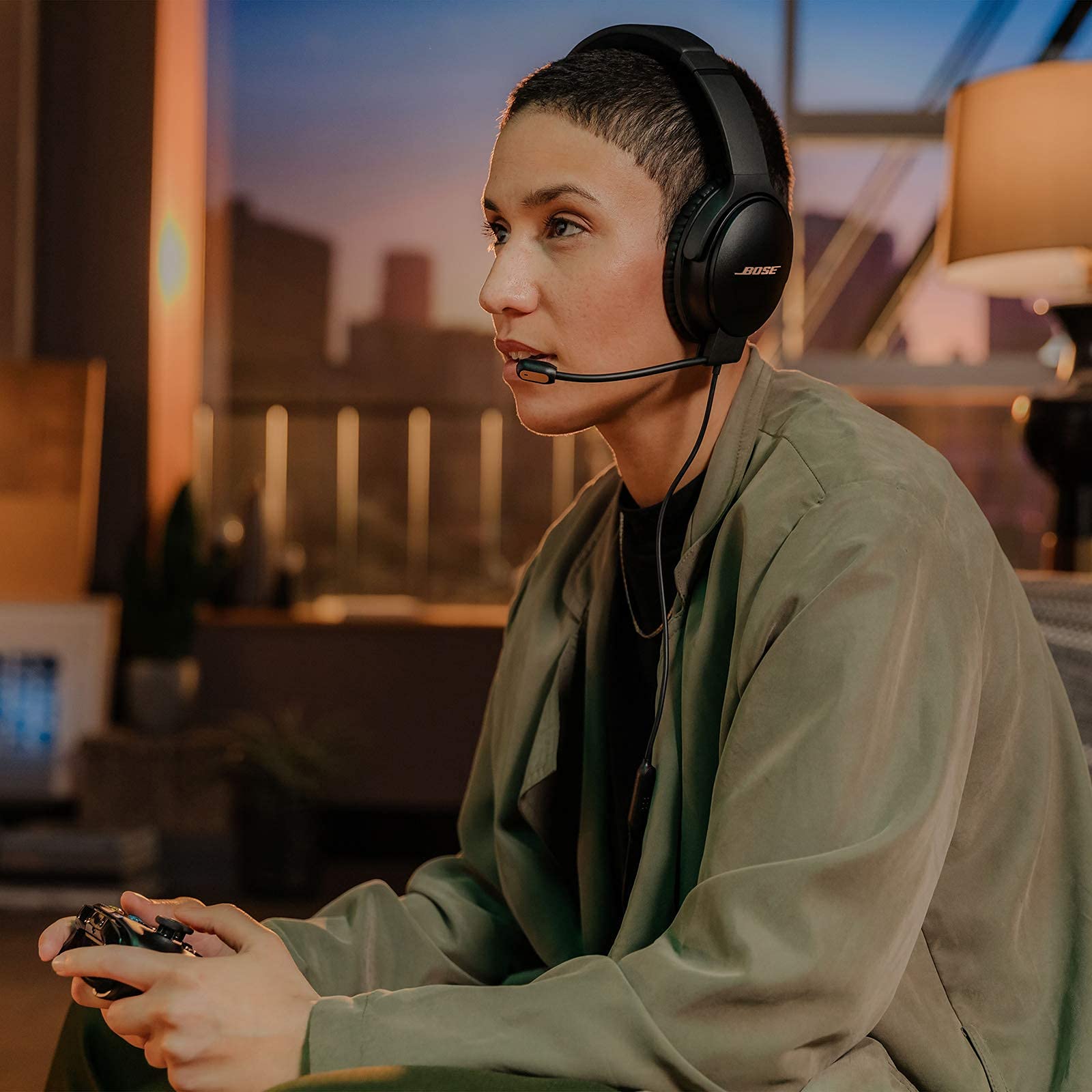 Bose QuietComfort 35 Series 2 Gaming Headset β Comfortable Noise Cancelling Headphones Black (Renewed)