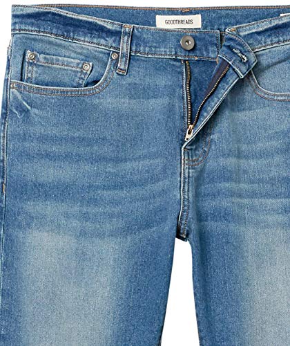 Amazon Essentials Men's Straight-Fit Jean (Previously Goodthreads), Light Blue Broken-in, 29W x 32L